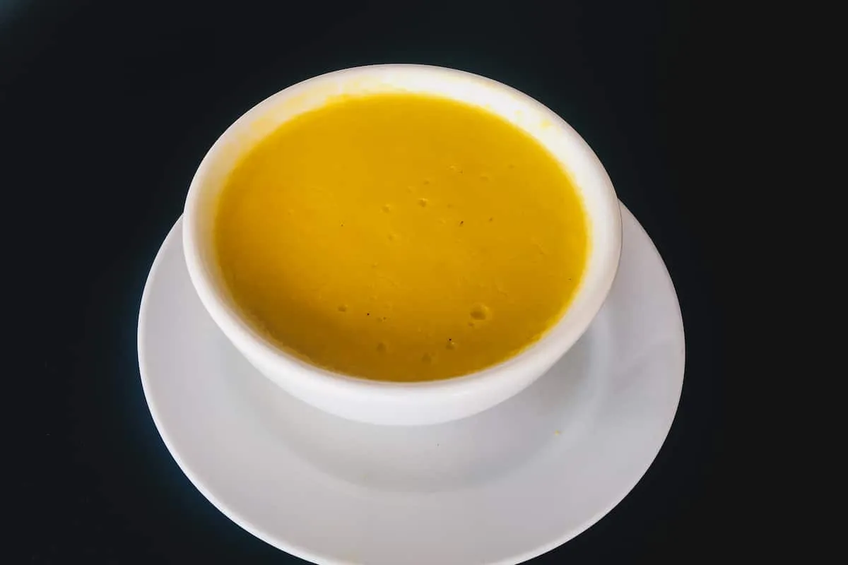 Bases de pollo: El secreto detrás de un caldo perfecto