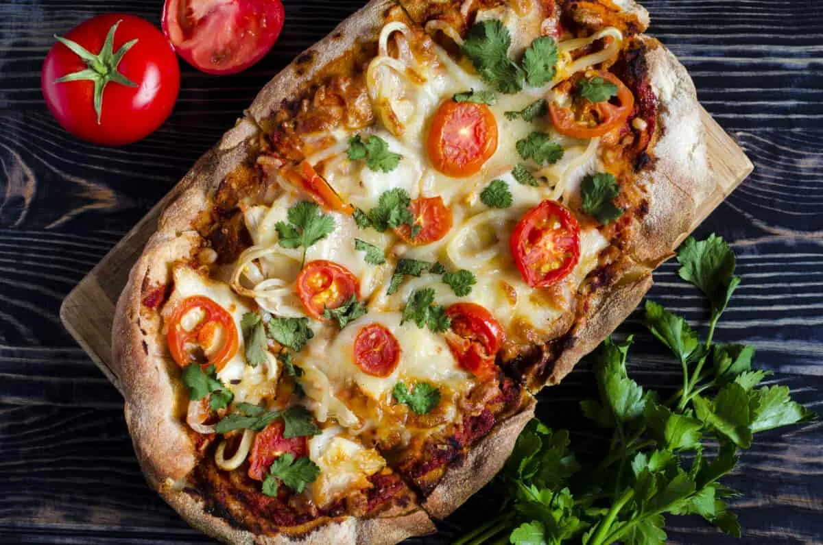 Pinsa: El pan de masa cruda que conquista el mundo